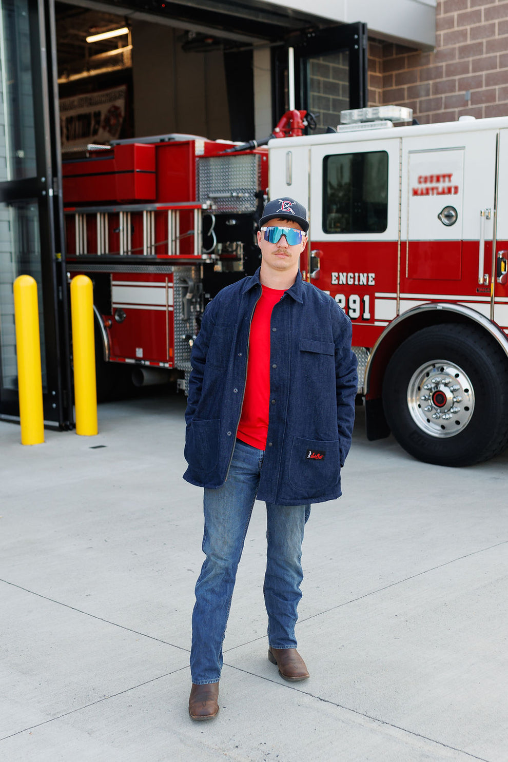 Job Coat – Back Step graphics